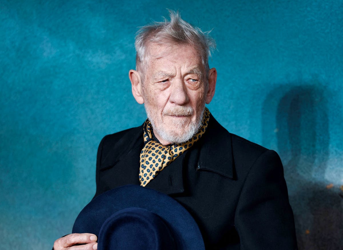 Ian McKellen encourage les acteurs gays à faire leur coming-out