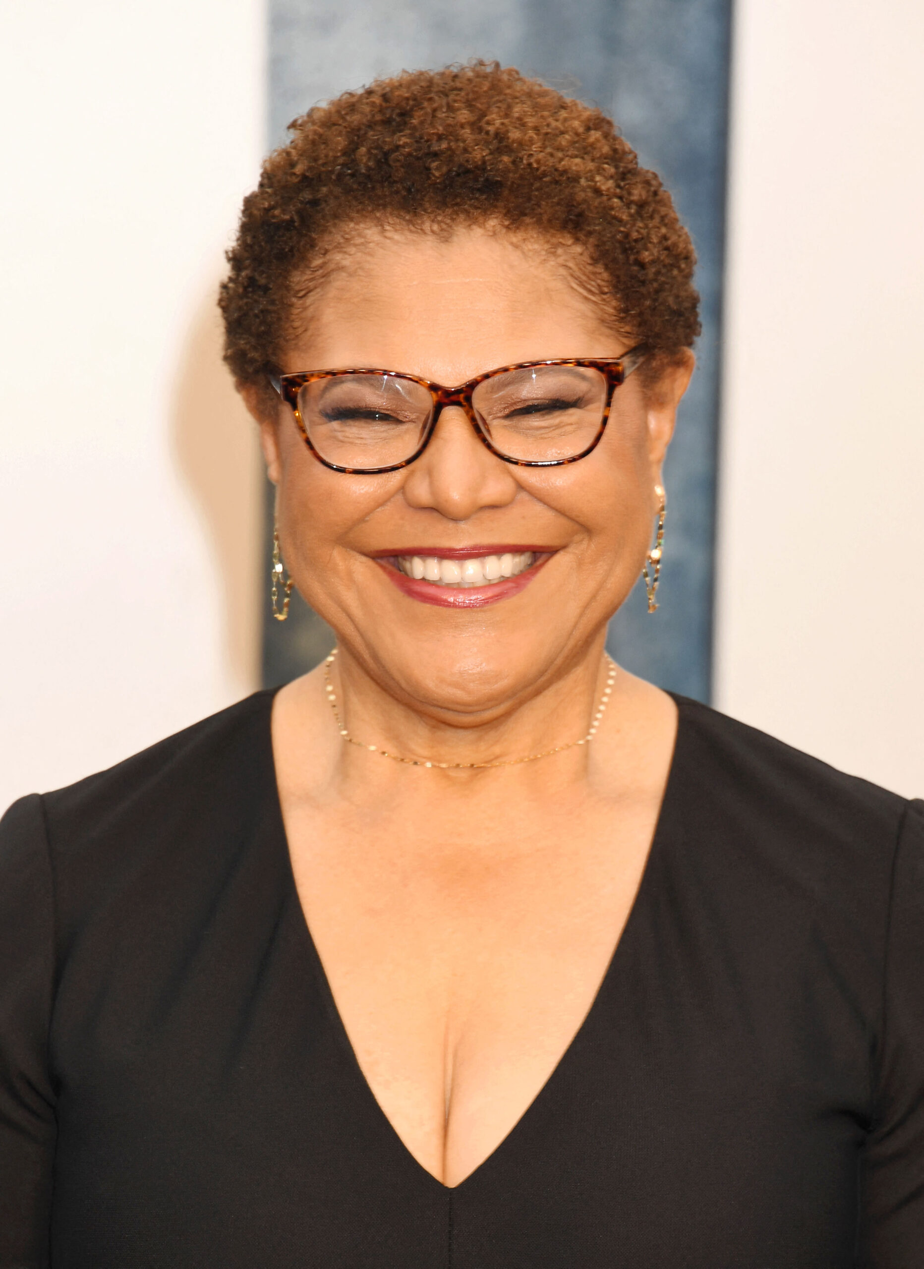 Los Angeles Mayor Sparks Accusations She Deleted Texts Following ...