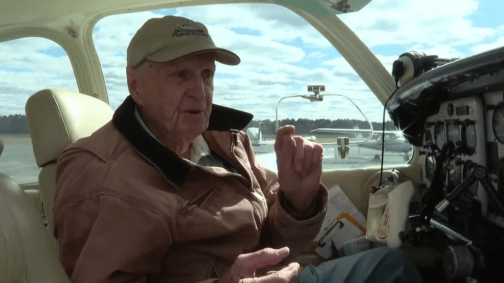 Pilot, 90, flies rescue dogs to new homes with Pilots N Paws program