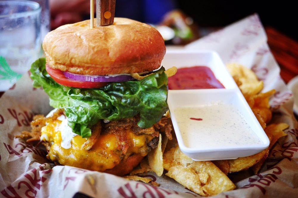 America's Greatest Roadside Restaurants