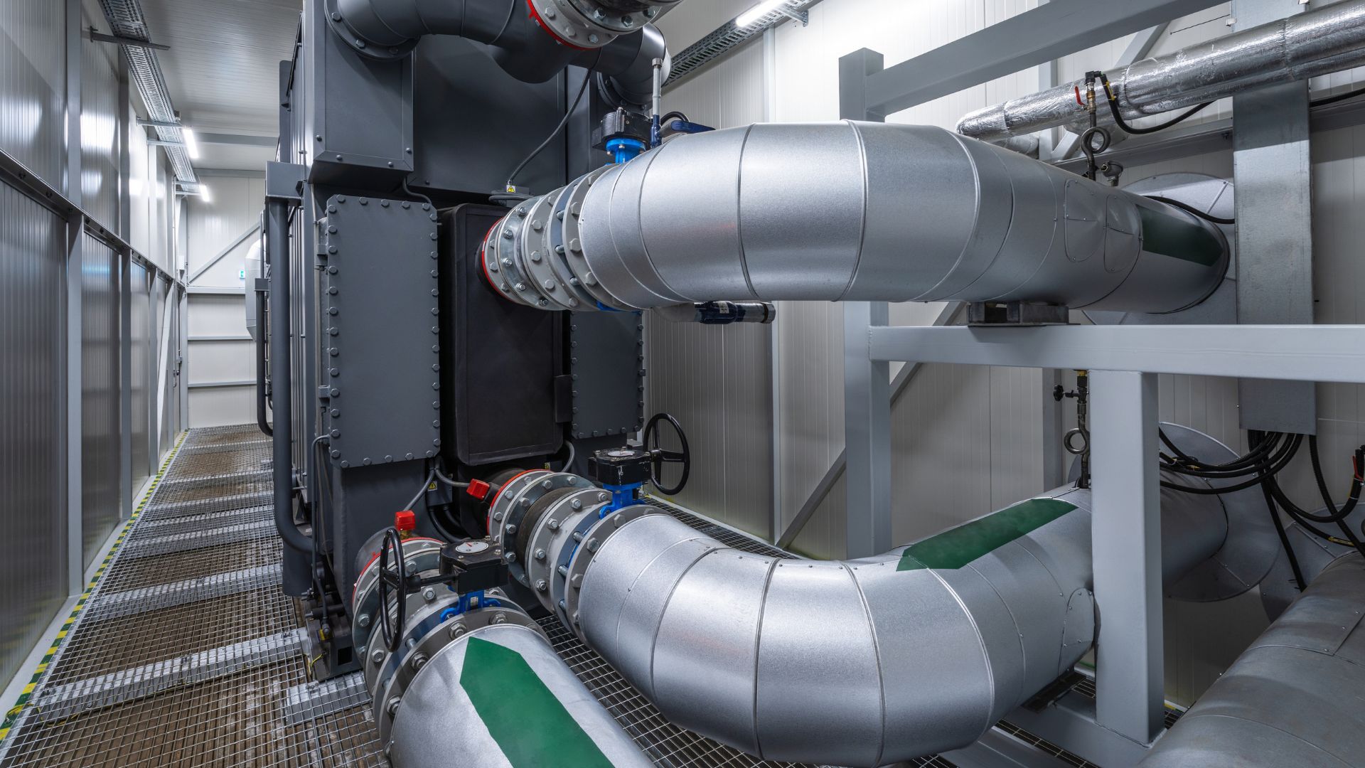 China’s solar-heated sand floors keep homes cozy at 65°F even in ...