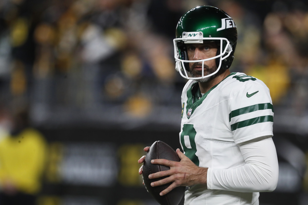 Aaron Rodgers' free agency saga begins as multiple teams consider ...