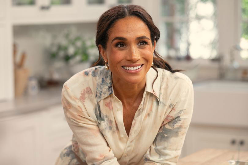 Meghan Markle given stark warning on using surprising new royal name in UK Meghan Markle given stark warning on using surprising new royal name in UK