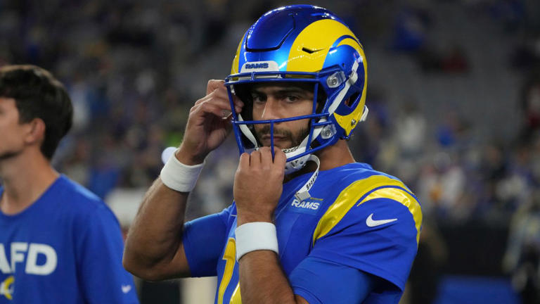 AP Source: QB Jimmy Garoppolo returning to Rams as backup on one-year deal