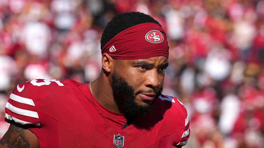 Chiefs Agree to One-Year Contract With Ex-49ers Running Back Elijah ...