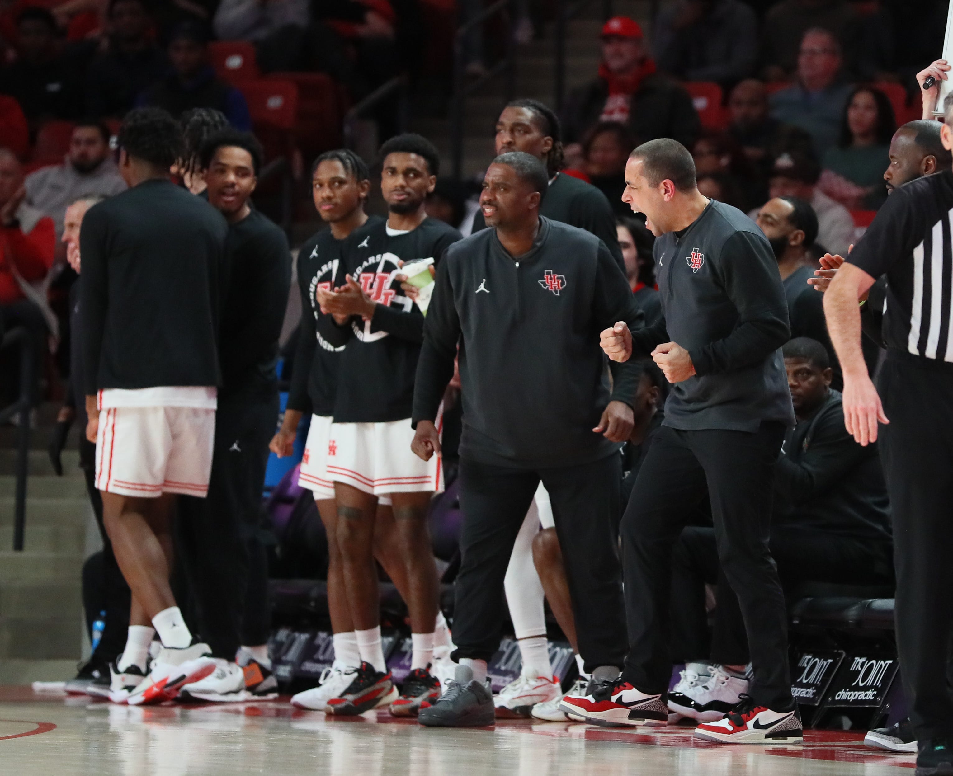 UL basketball announces Quannas White as new head coach