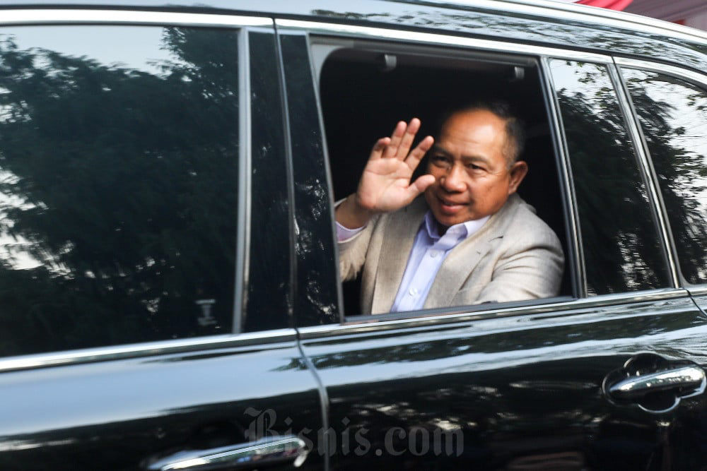 Panglima TNI Pastikan Prajurit Aktif yang Menjabat Sipil Bakal Mundur Panglima TNI Pastikan Prajurit Aktif yang Menjabat Sipil Bakal Mundur