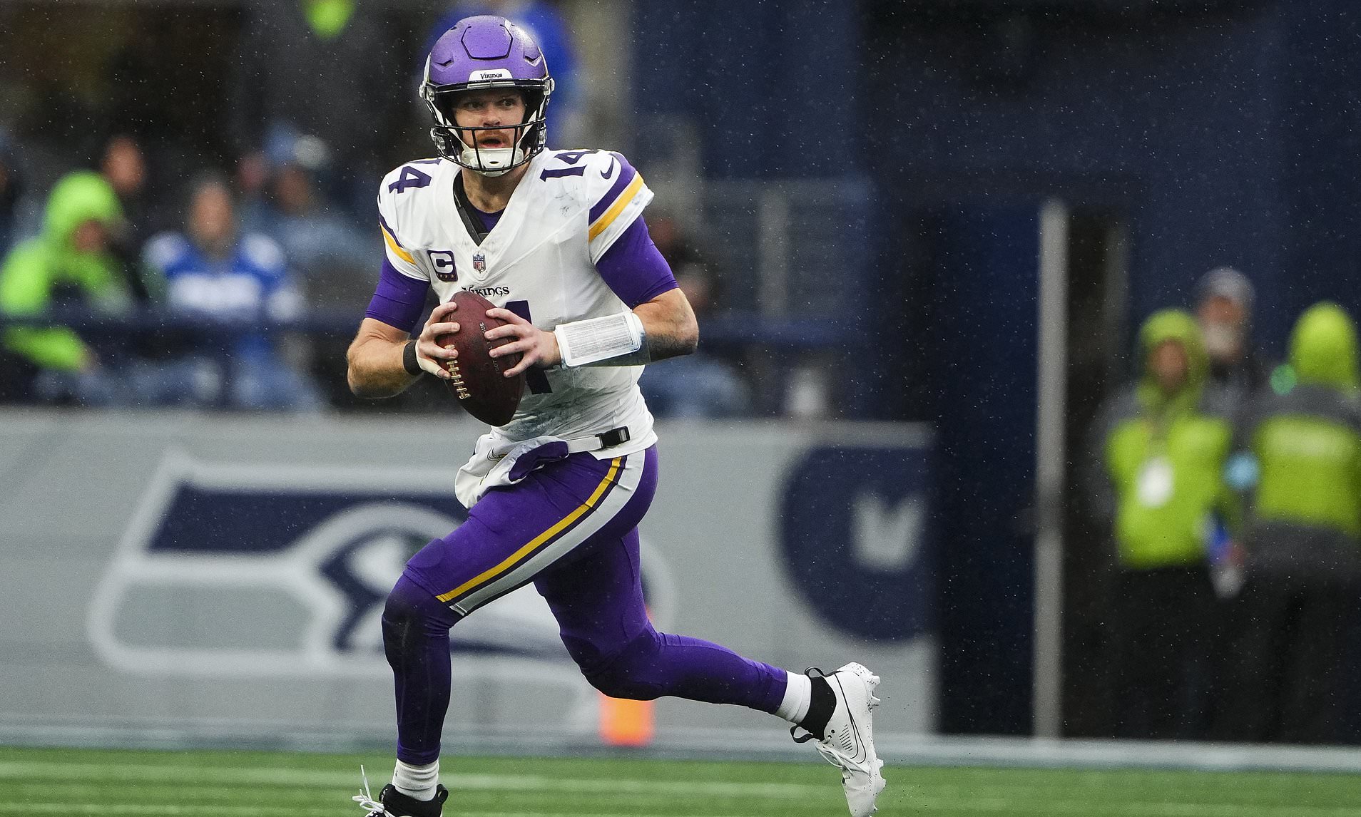 Sam Darnold 'agrees $100.5m deal with Seattle Seahawks'