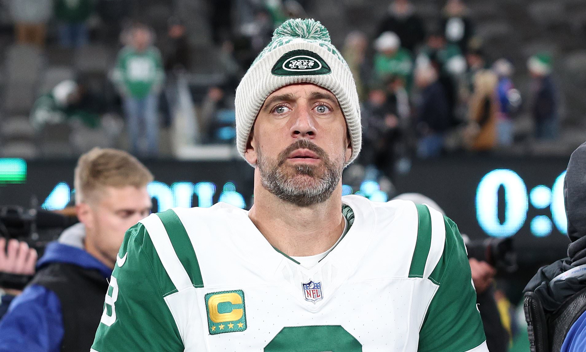 New York Jets sign Justin Fields to replace Aaron Rodgers at quarterback