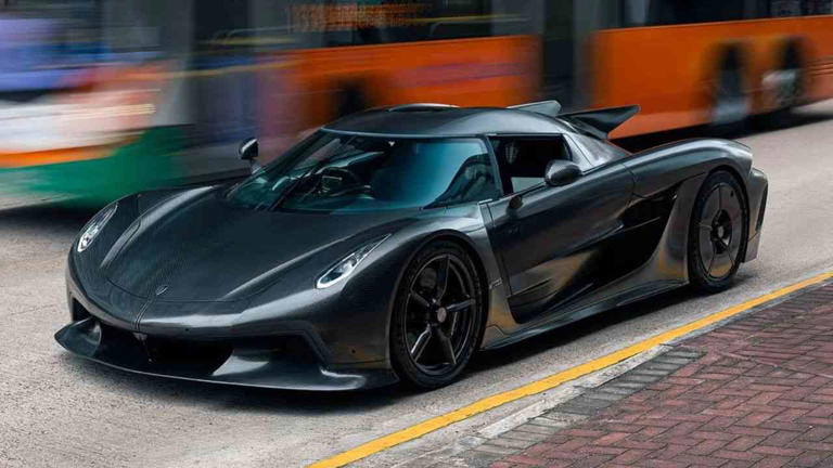 Jesko Absolut wordt de snelste auto ter wereld door 531 km/u te ...