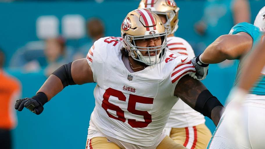 Full details and grade as Packers make blockbuster move to sign Aaron Banks