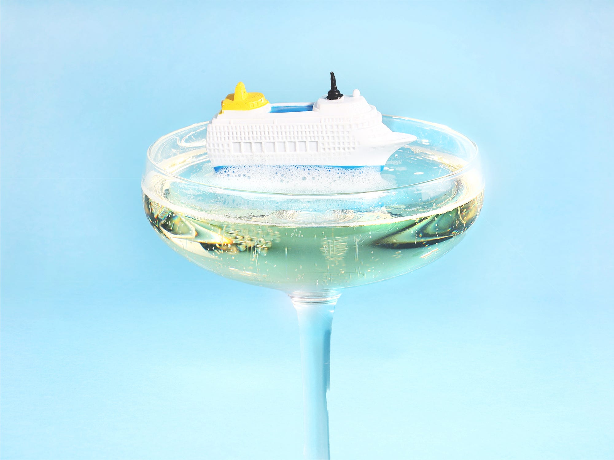 Look inside 8 ultraluxury cruise suites with amenities like pillow ...