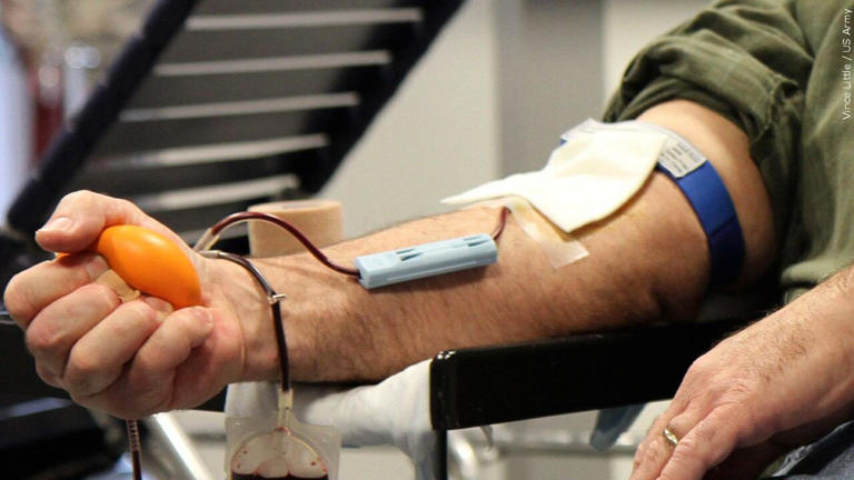 American Red Cross partners with SLMPD, Cardinals for blood drive at ...