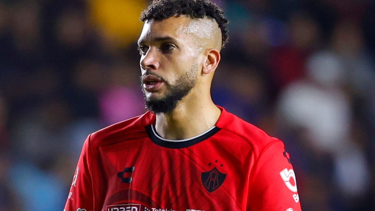 Atlas FC: Matheus Doria gets real and reacts to his 'scorpion' stunner ...