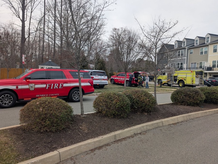 Gas leak shut down Henrico roadways