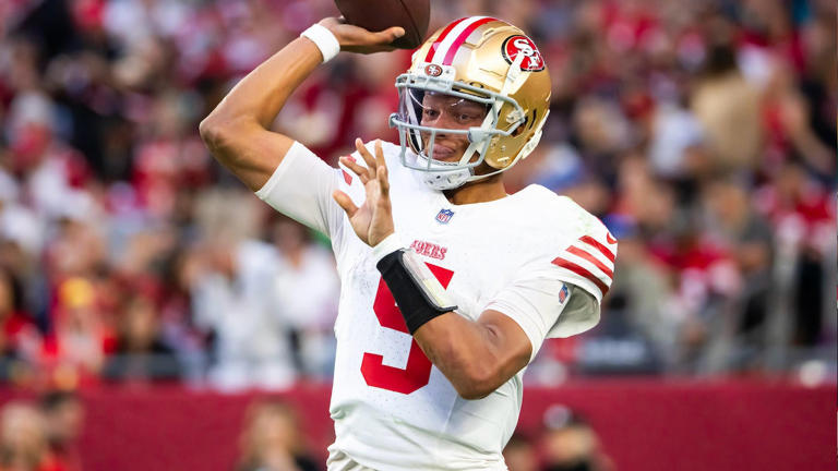 2025 NFL free agency: Patriots sign veteran quarterback Joshua Dobbs to ...