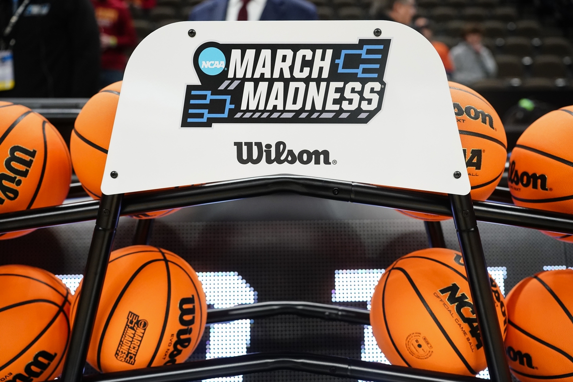 NCAA men's Basketball Tournament selection winners and losers