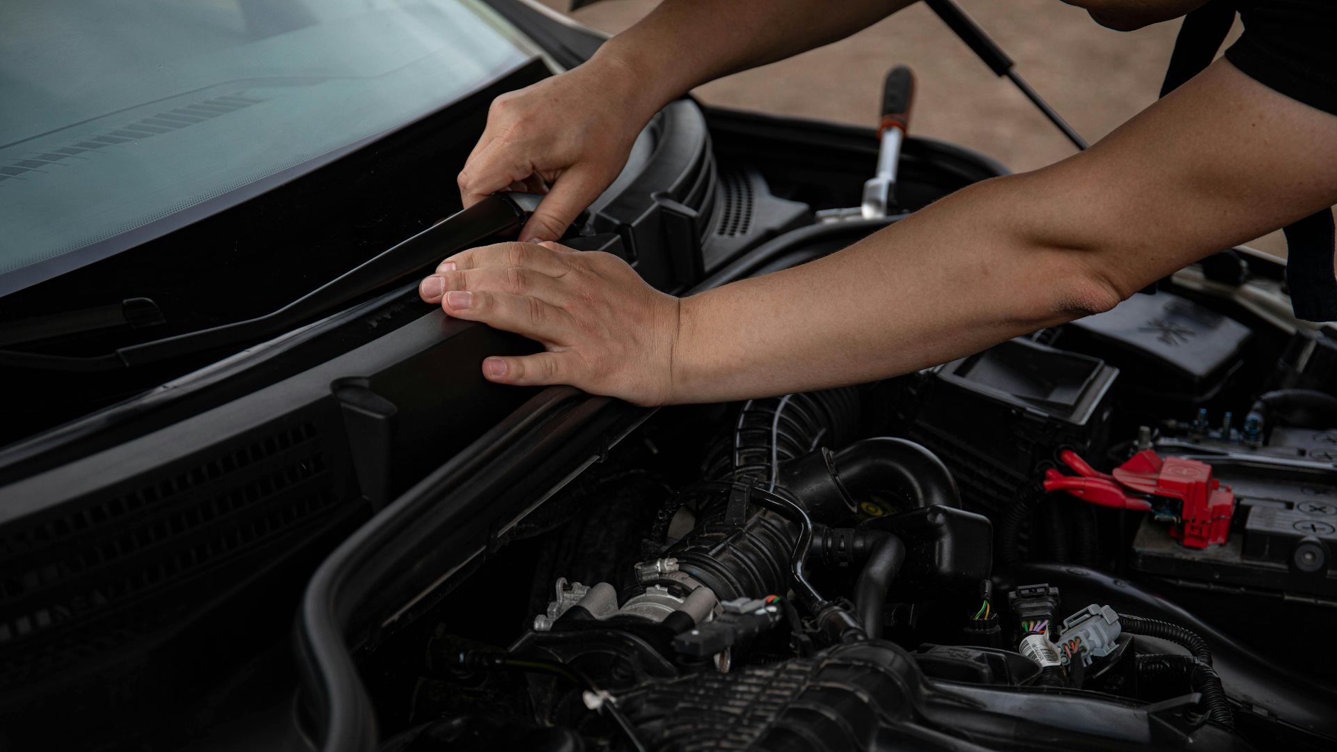 20 Easy Car Maintenance Tasks You Can Handle On Your Own