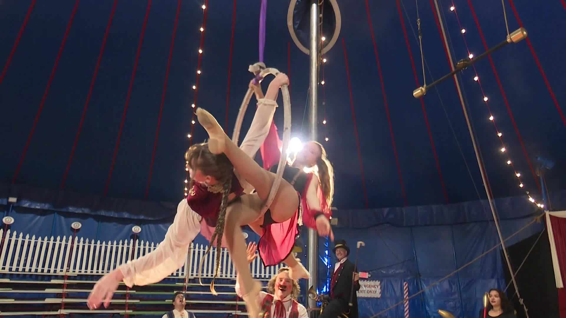 Circus offers Spring Breakers in Galveston an alternative to the beach