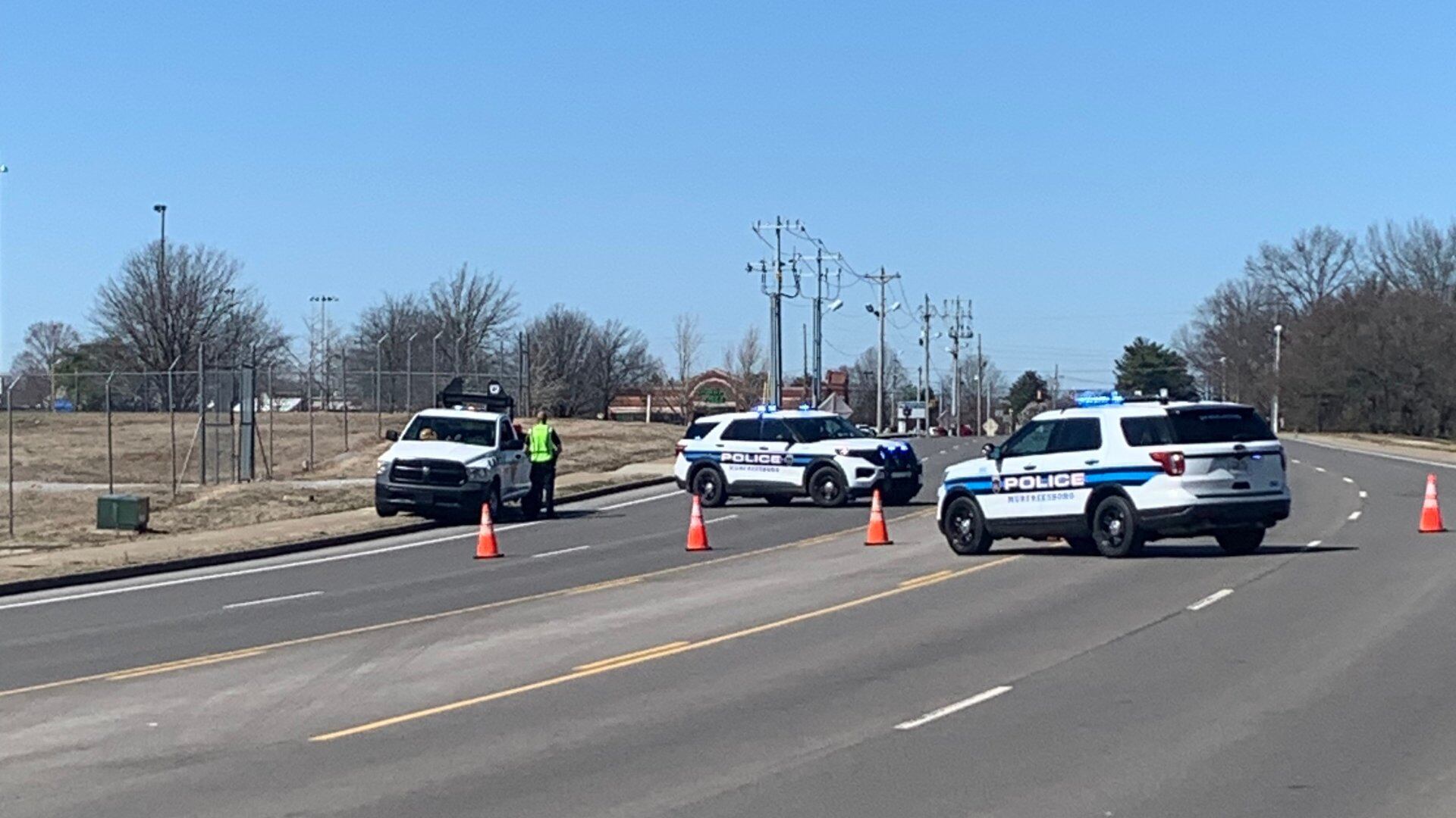 Gas line rupture disrupting traffic in Murfreesboro