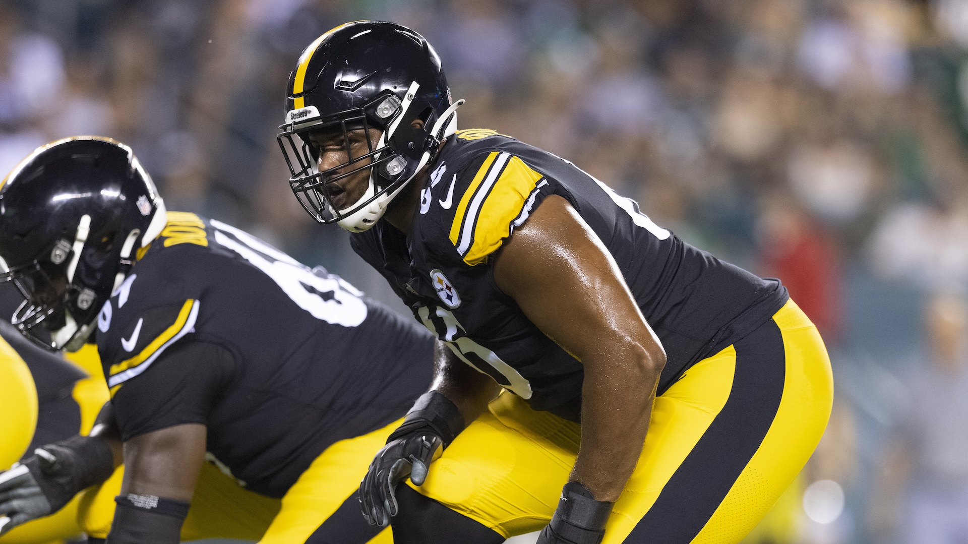 Steelers Social Media Erupts After Dan Moore Signs Big Free Agent Contract