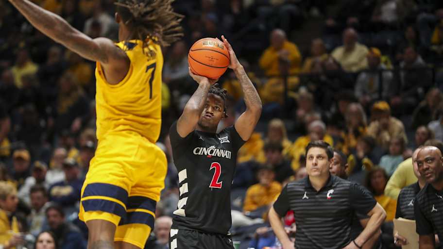 Look: Cincinnati Guard Jizzle James Earns All-Big 12 Acknowledgement