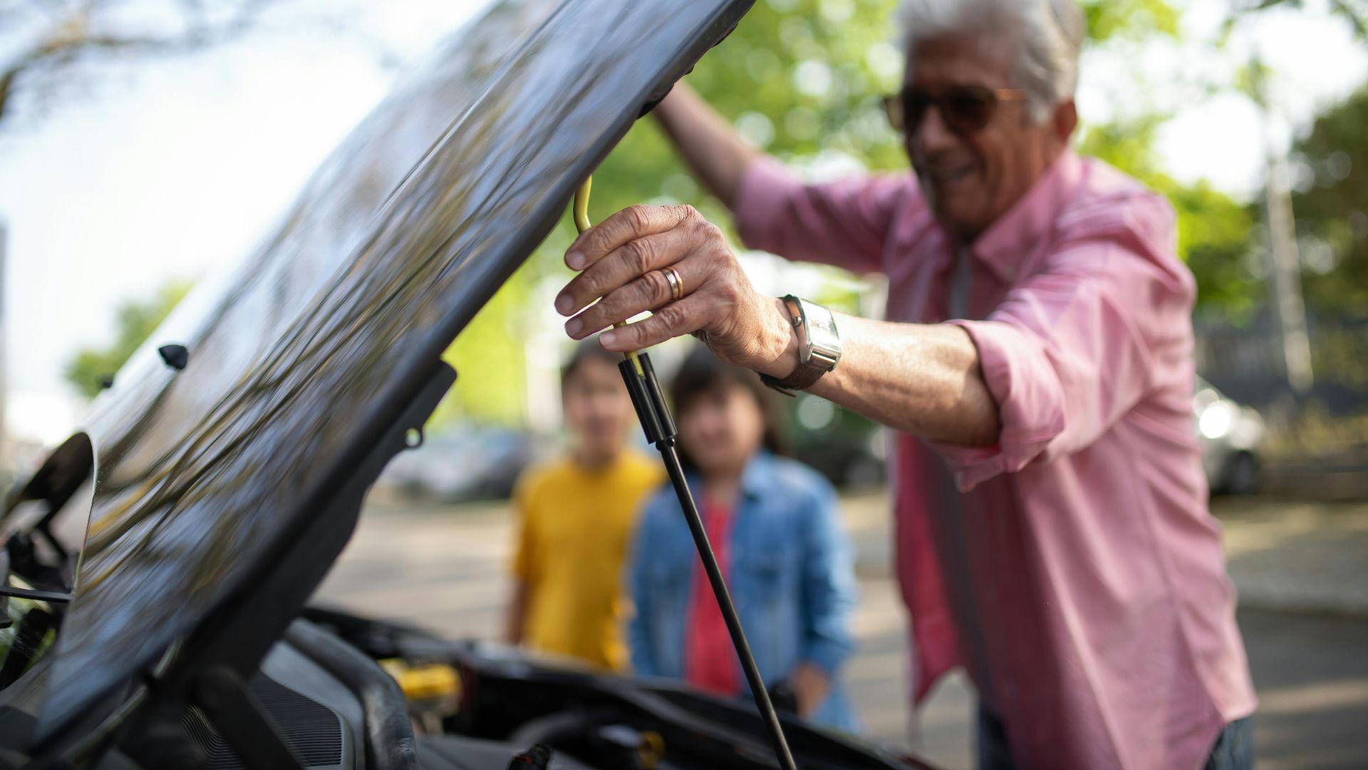 20 Easy Car Maintenance Tasks You Can Handle On Your Own