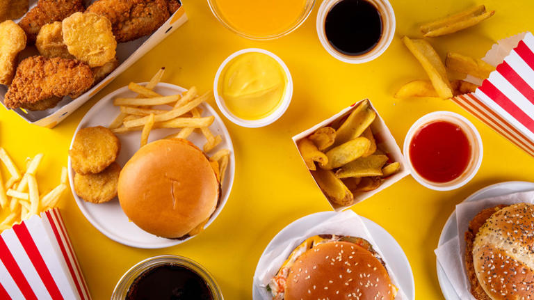 25 Discontinued Chain Restaurant Meals We're Probably Never Getting Back