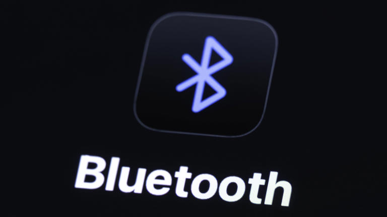 Secret commands found in Bluetooth chip used in a billion devices