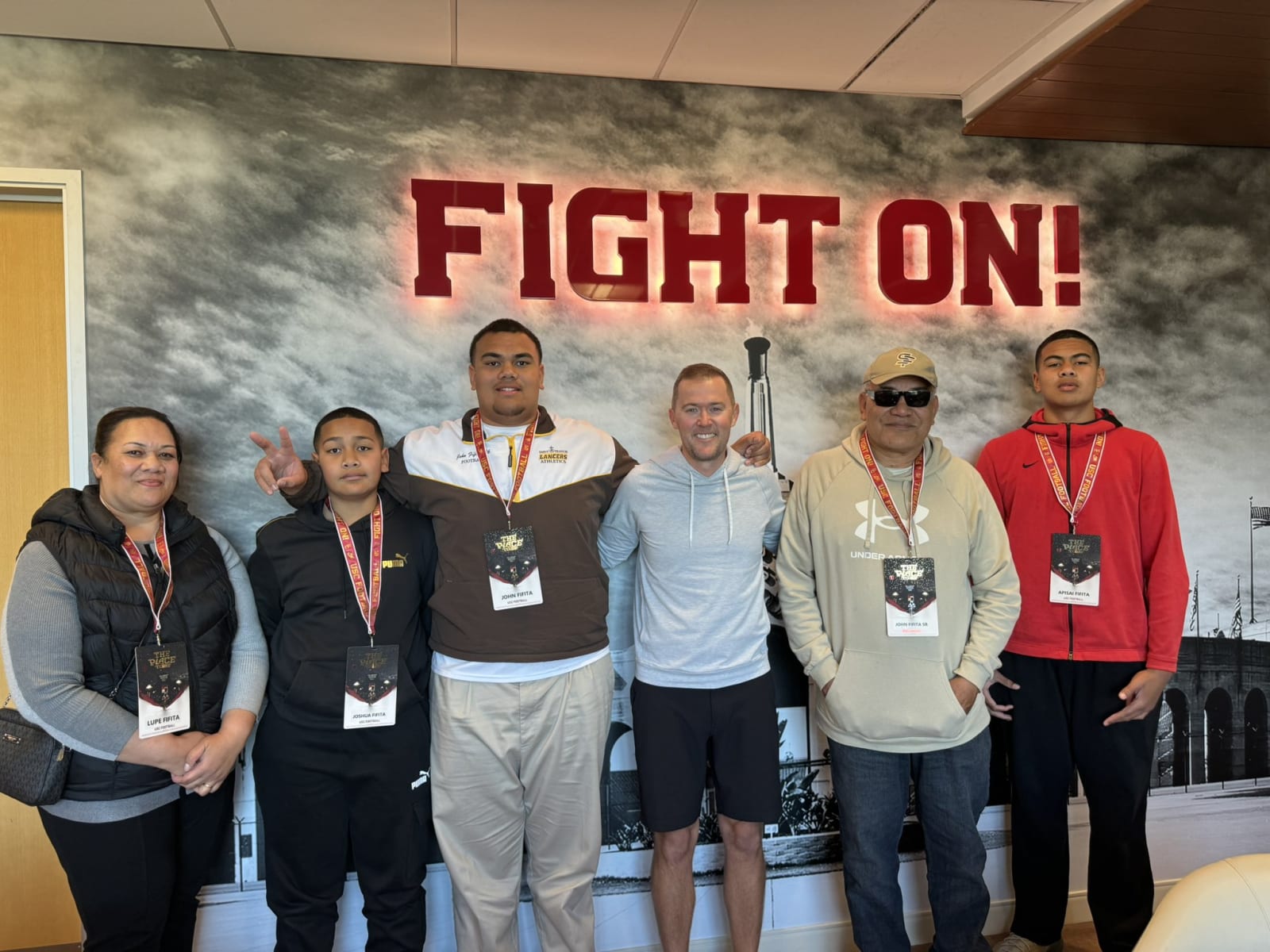 2026 IOL John Fifita commits to USC Trojans