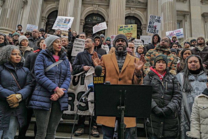 ‘Rightly fearful’: Teachers and parents rally against ICE at FDR High ...