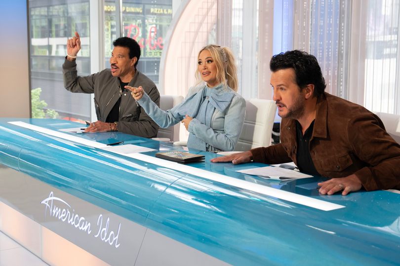 American Idol fans call out Luke Bryan for repeating odd facial expression