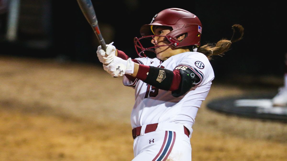 South Carolina softball suffers first losses of season, gets swept by ...