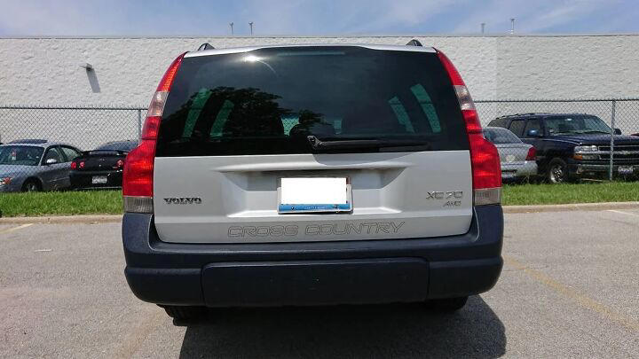 2004 Volvo XC70 For Sale