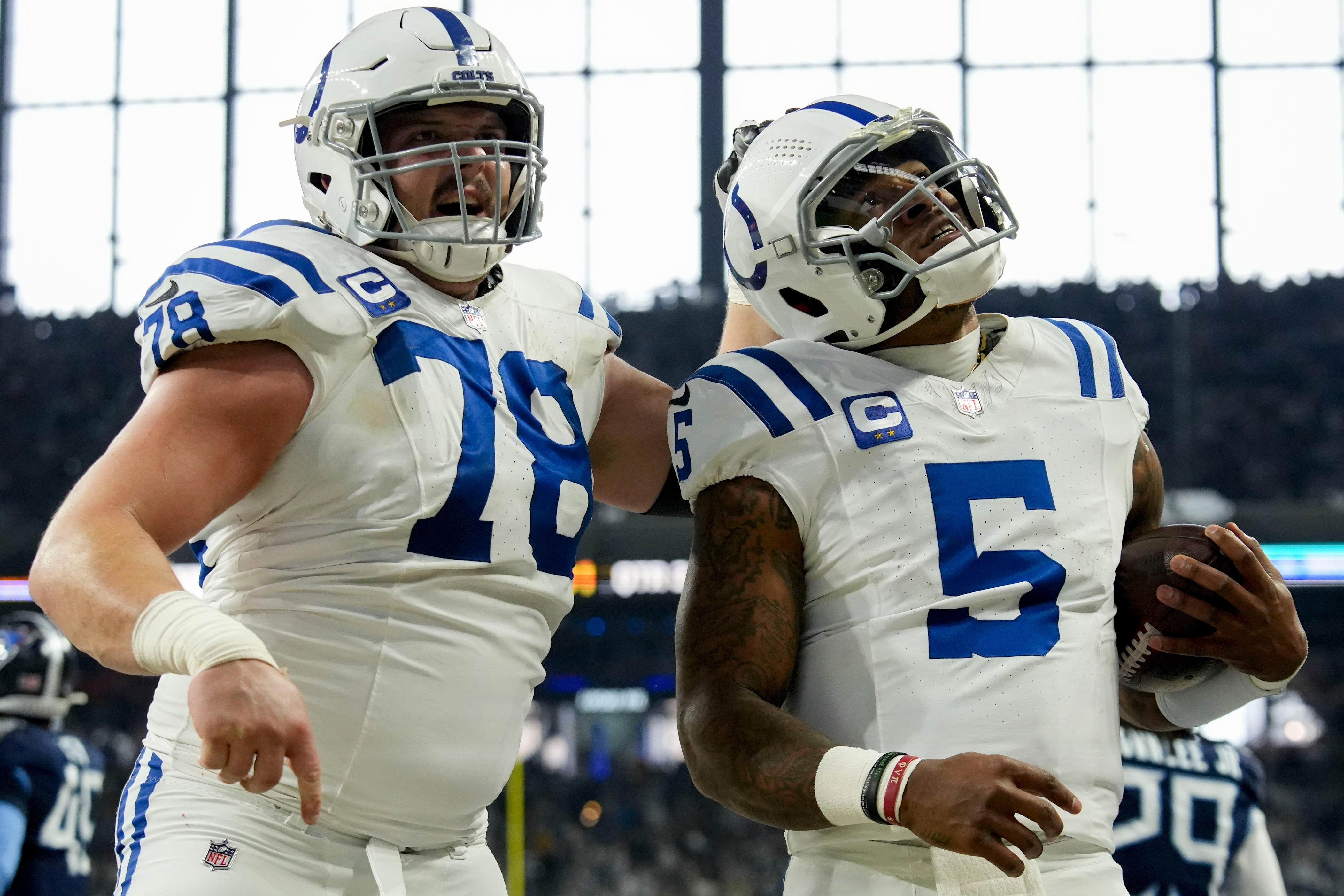 Colts free agent C Ryan Kelly signing with new team