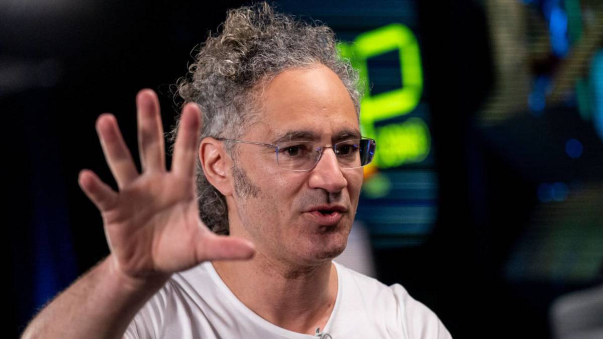 Analyst updates Palantir stock forecast before key earnings