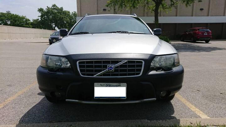 2004 Volvo XC70 For Sale