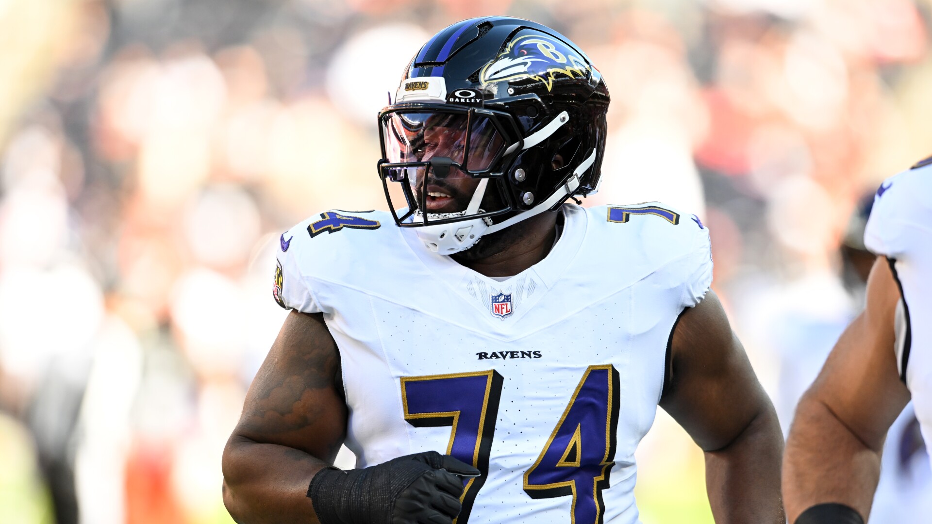 OL Josh Jones headed to Seahawks on a one-year deal