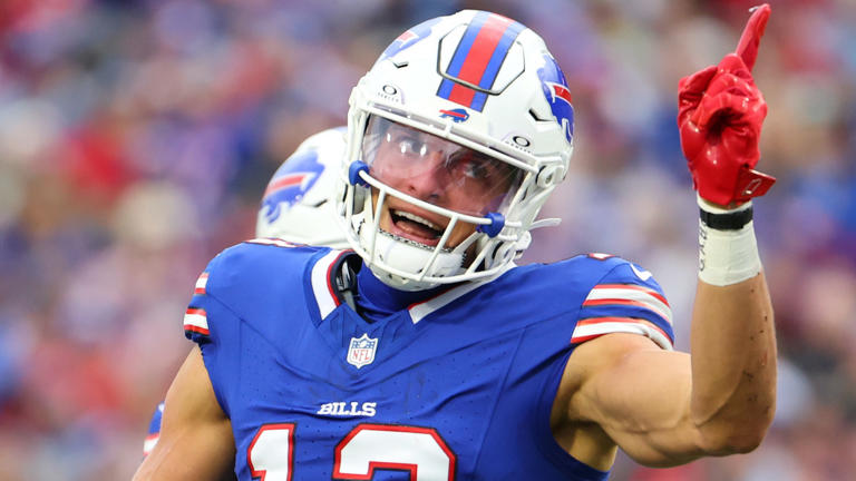 Ex-Bills WR heads to IR in major blow to division rival