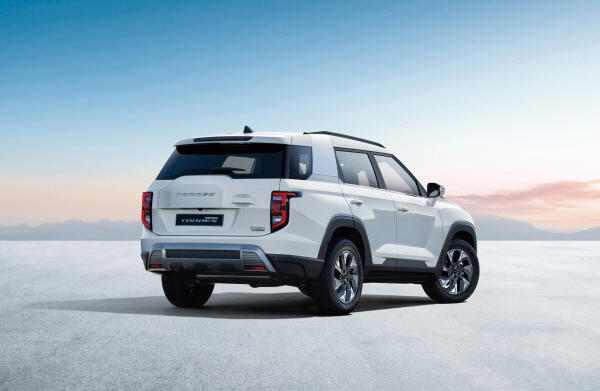 “3140만원 하이브리드”…KGM, 첫 HEV ‘토레스 하이브리드’ 출시