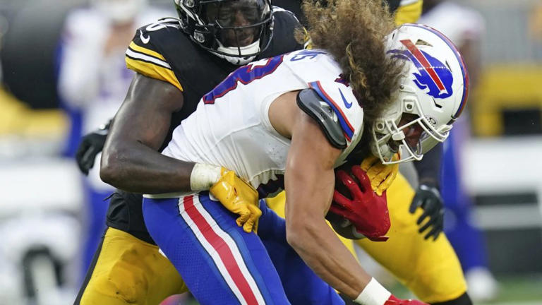 Mack Hollins deja a los Bills y firma con New England Patriots