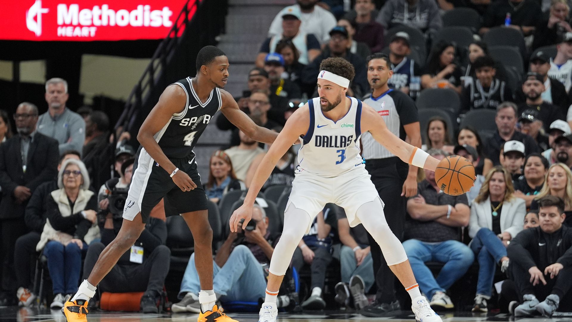 The Spurs’ defensive struggles continue in loss to undermanned Mavericks