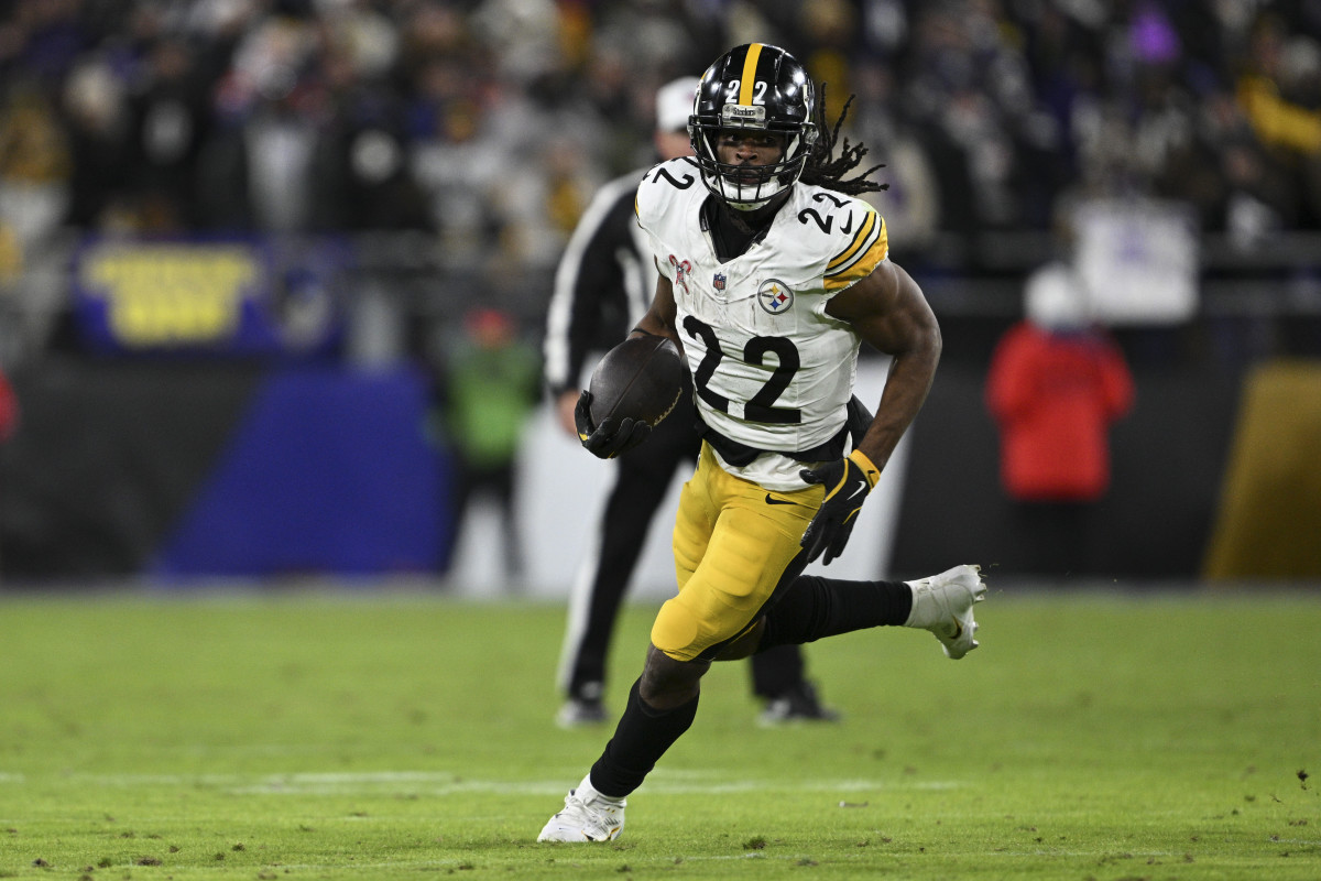 Chargers Sign Former Steelers First-Round RB