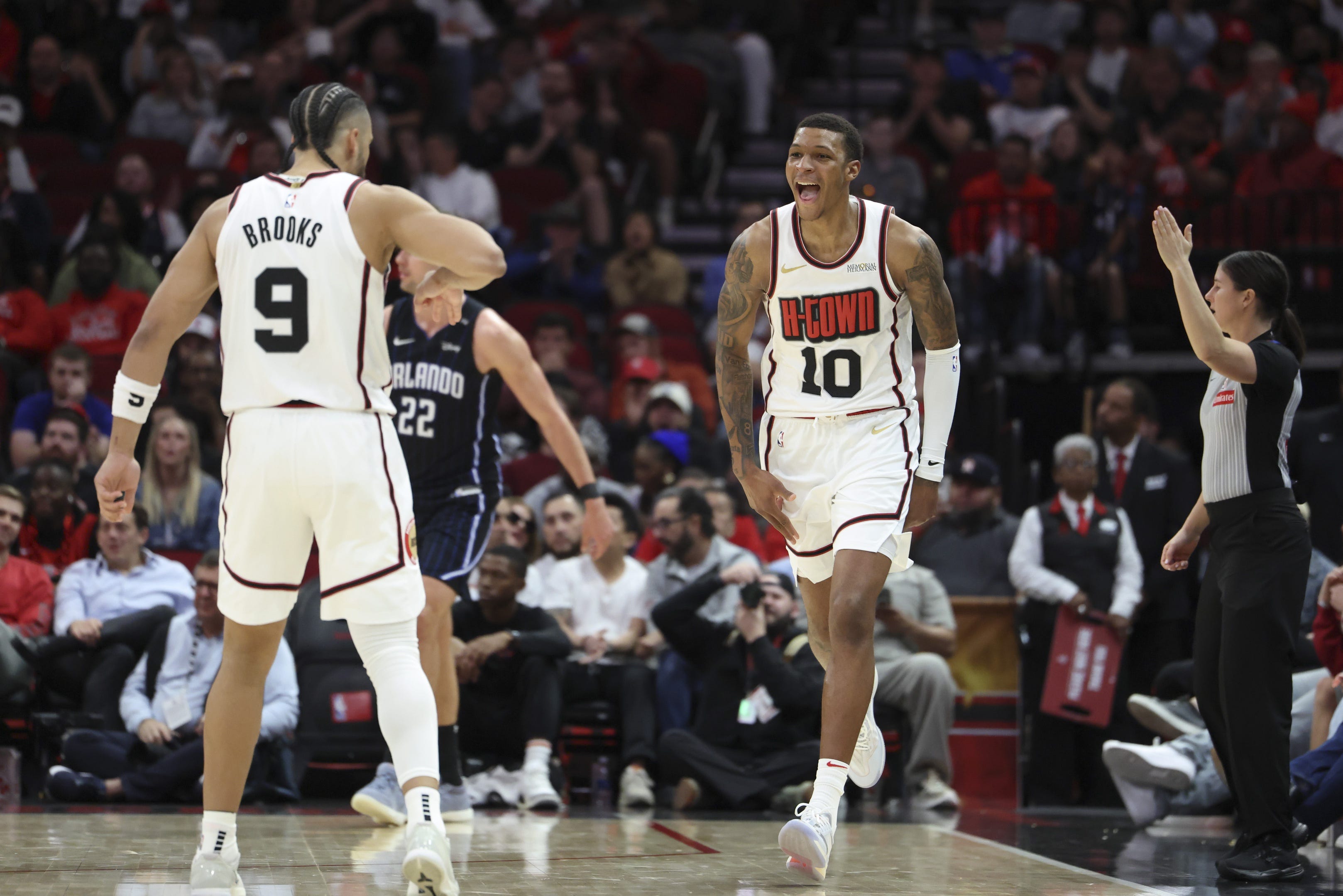 Magic at Rockets: Steven Adams leads elite rebounding effort as ‘double ...