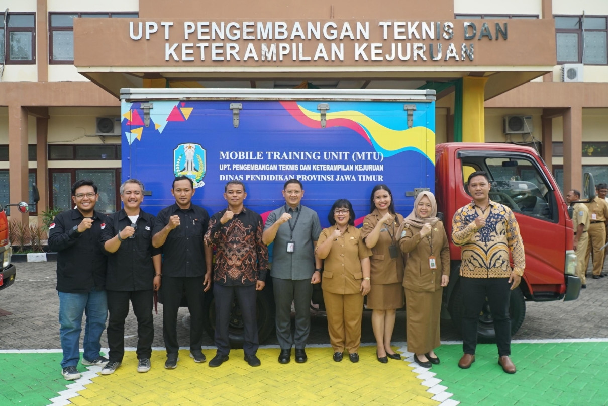 Dindik Jatim Berangkatkan 5 Mobile Training Unit, Tingkatkan Kompetensi ...