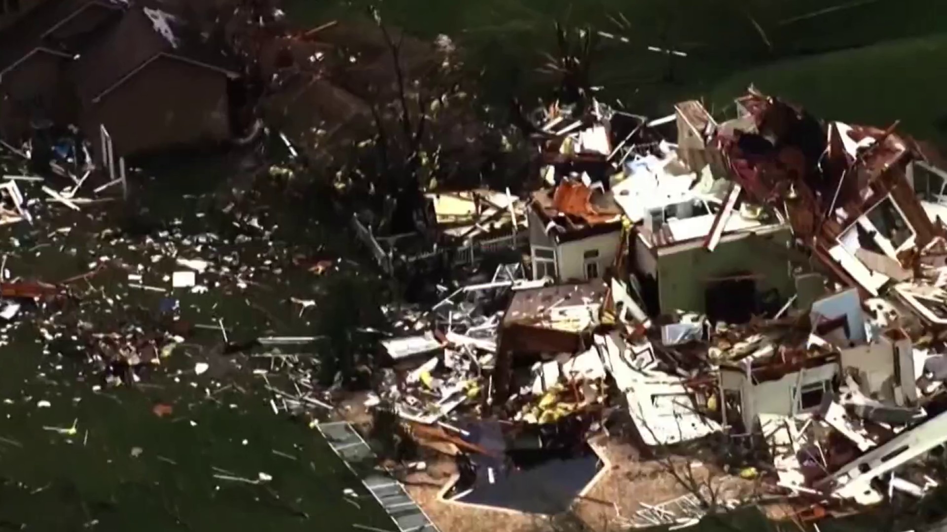 Video shows tornado's path of destruction in Seminole County