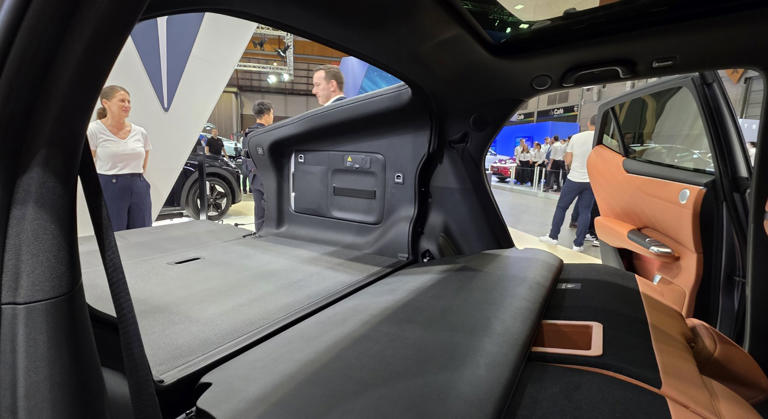 I drove an electric SUV that transforms into a pick-up, and it’s as fun ...