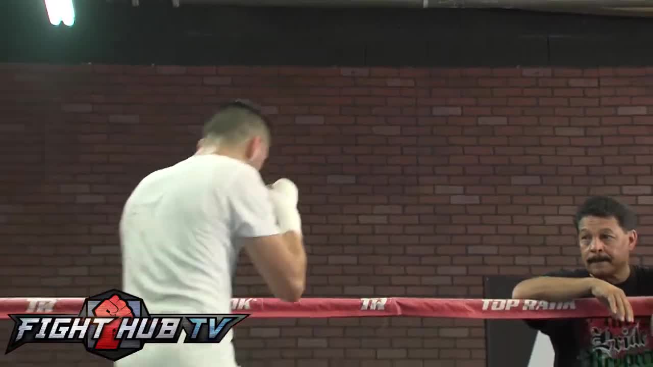 Jose Ramirez vs. Alfred Romero- Ramirez media workout video | Mitts ...