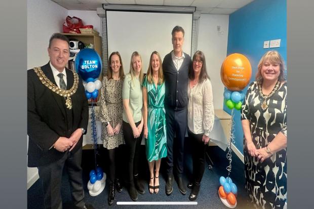 Bolton mayor praises 'inspirational' staff after 'outstanding' rating