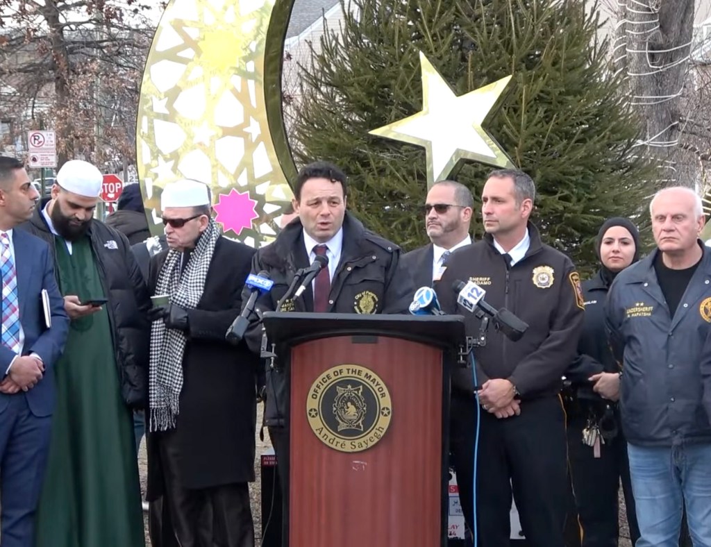 Paterson mayor calls NJ city ‘capital of Palestine’ in Ramadan kickoff ...